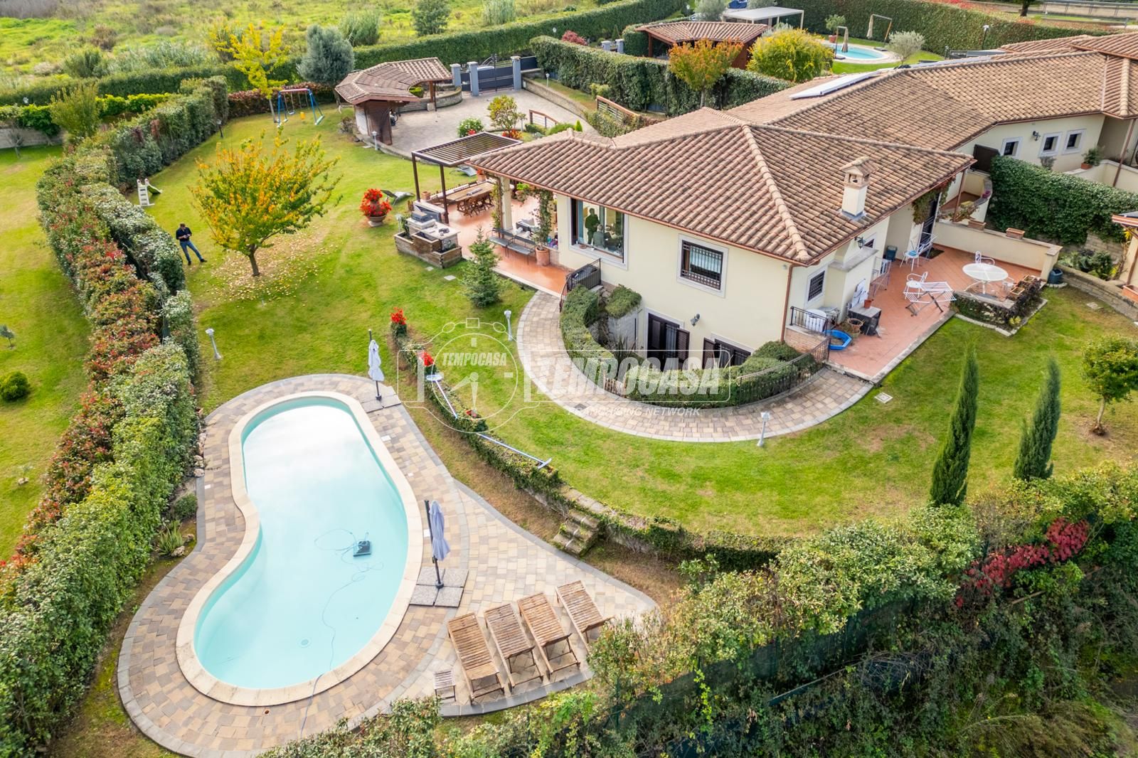 Villa Bifamiliare In Vendita A Roma Euro 1 200 000 Mq 360 Tempocasa Villa Bifamiliare In Vendita A Roma Euro 1 200 000 Mq 360 Tempocasa